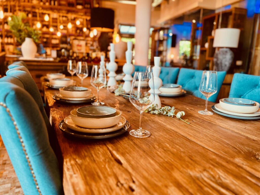 The Unique Furniture Company – Unique Solid Wood Furniture